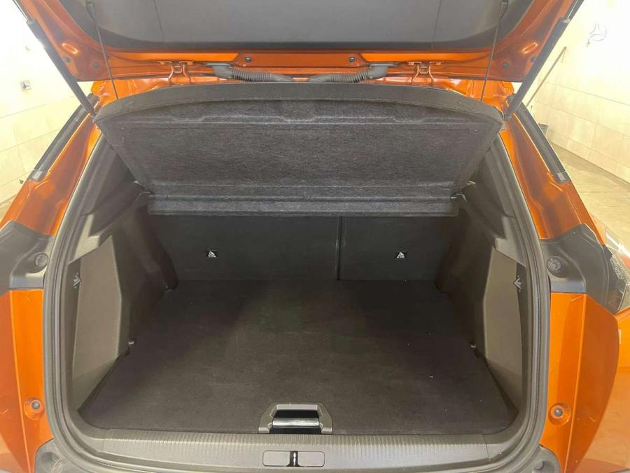Oranžs Peugeot 2008 2023 Marijampole, ar dzinēja tilpumu 1.20 L un nobraukumu 138 tūkst. km par 24261 €, foto 15 vietnē AUTOMOTO.COM.LV