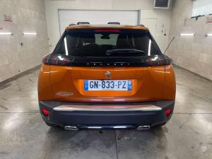 Orange Peugeot 2008 2023 in Marijampole, with an engine capacity of 1.20 L and mileage of 138 thousand km for 13189 €, photo 6 on AUTOMOTO.COM.LV