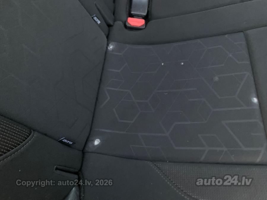 Oranžs Peugeot 2008 2014 Viljandi, ar dzinēja tilpumu 1.20 L un nobraukumu 154 tūkst. km par 3450 €, foto 13 vietnē AUTOMOTO.COM.LV