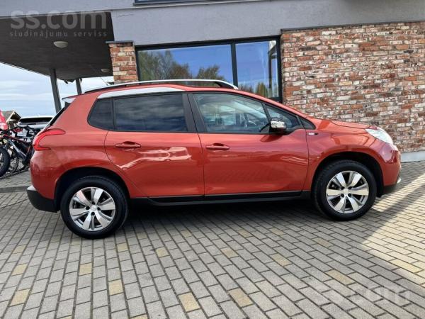 Orange Peugeot 2008 2015 in Talsi, with an engine capacity of 1.20 L and mileage of 94 thousand km for 6350 €, photo 3 on AUTOMOTO.COM.LV