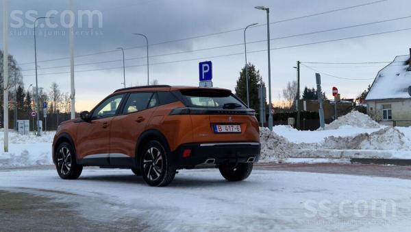 Orange Peugeot 2008 2020 in Jelgava, with an engine capacity of 1.20 L and mileage of 147 thousand km for 12450 €, photo 10 on AUTOMOTO.COM.LV