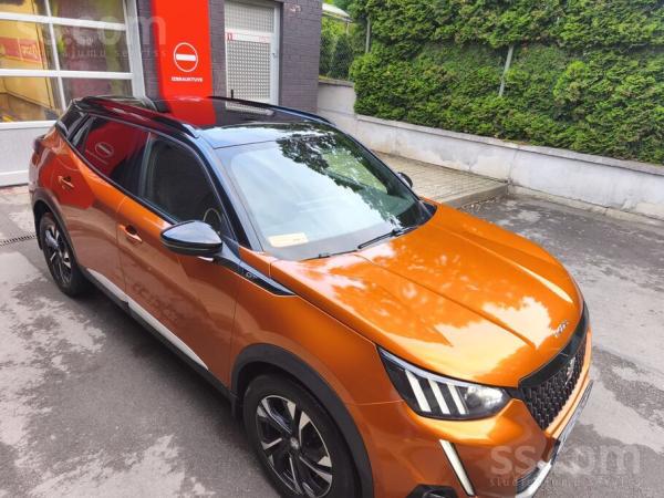 Orange Peugeot 2008 2021 in Riga, with an engine capacity of 1.50 L and mileage of 82 thousand km for 16500 €, photo 1 on AUTOMOTO.COM.LV