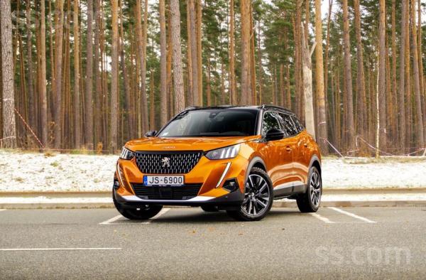 Orange Peugeot 2008 2022 in Riga, with an engine capacity of 1.50 L and mileage of 57 thousand km for 18190 €, photo 1 on AUTOMOTO.COM.LV