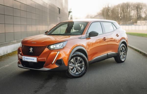 Orange Peugeot 2008 2023 in Riga, with an engine capacity of 0.00 L and mileage of 21 thousand km for 18550 €, photo 9 on AUTOMOTO.COM.LV