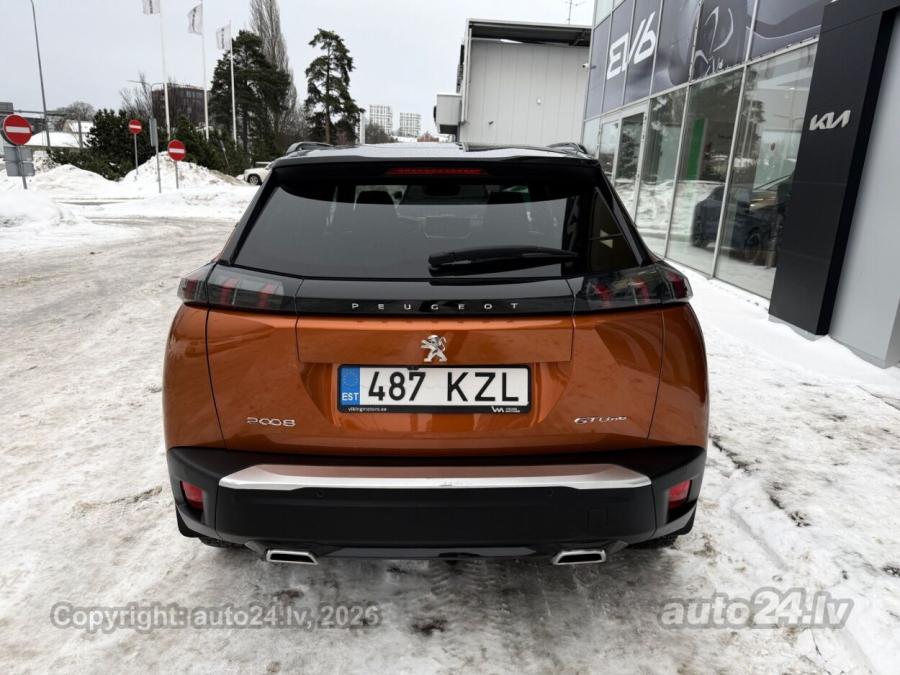 Oranžs Peugeot 2008 2020 Tallina, ar dzinēja tilpumu 1.20 L un nobraukumu 111 tūkst. km par 14900 €, foto 3 vietnē AUTOMOTO.COM.LV