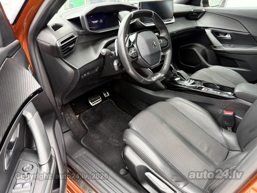Oranžs Peugeot 2008 2020 Tallina, ar dzinēja tilpumu 1.20 L un nobraukumu 111 tūkst. km par 14900 €, foto 7 vietnē AUTOMOTO.COM.LV