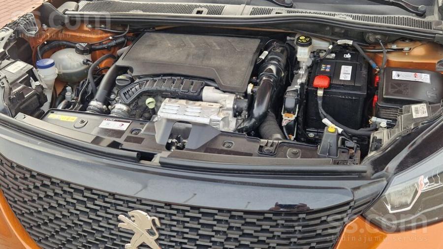 Orange Peugeot 2008 2020 in Jelgava, with an engine capacity of 1.20 L and mileage of 100 thousand km for 11250 €, photo 21 on AUTOMOTO.COM.LV
