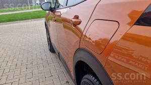 Orange Peugeot 2008 2020 in Jelgava, with an engine capacity of 1.20 L and mileage of 100 thousand km for 11250 €, photo 28 on AUTOMOTO.COM.LV