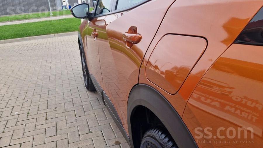 Orange Peugeot 2008 2020 in Jelgava, with an engine capacity of 1.20 L and mileage of 100 thousand km for 11250 €, photo 28 on AUTOMOTO.COM.LV