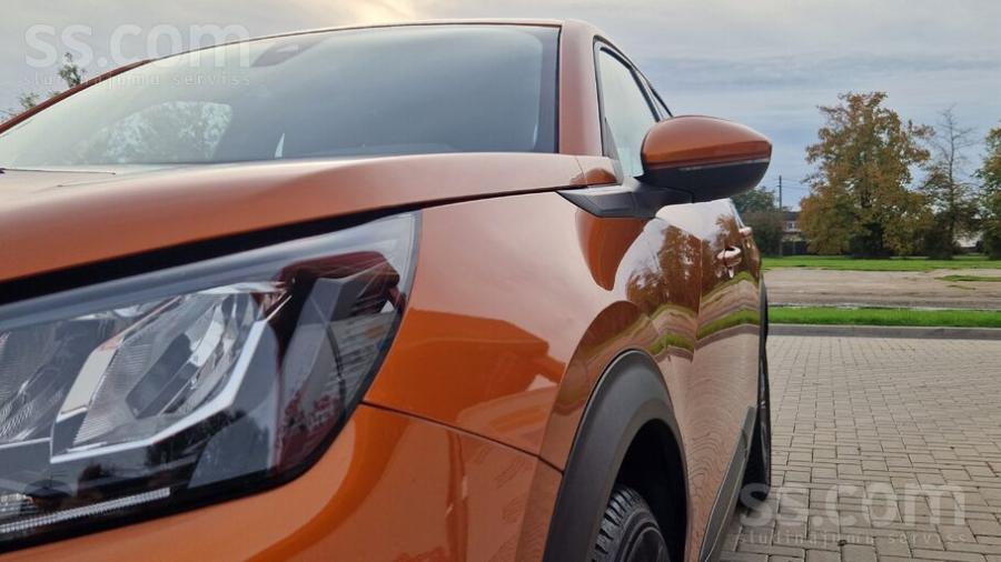 Orange Peugeot 2008 2020 in Jelgava, with an engine capacity of 1.20 L and mileage of 100 thousand km for 11250 €, photo 31 on AUTOMOTO.COM.LV