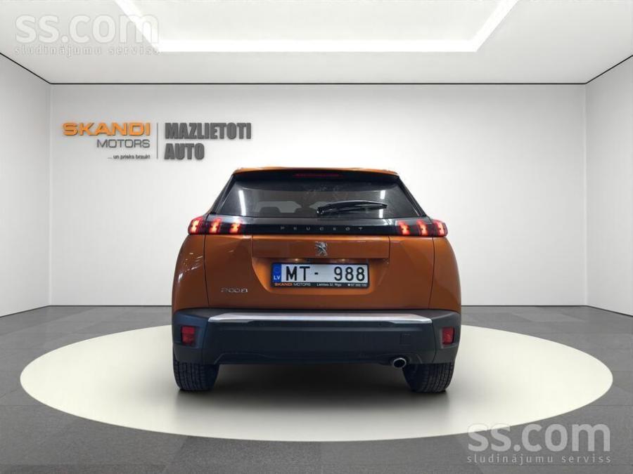 Orange Peugeot 2008 2021 in Riga, with an engine capacity of 1.50 L and mileage of 102 thousand km for 13990 €, photo 6 on AUTOMOTO.COM.LV