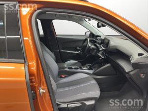 Orange Peugeot 2008 2021 in Riga, with an engine capacity of 1.50 L and mileage of 102 thousand km for 13990 €, photo 17 on AUTOMOTO.COM.LV