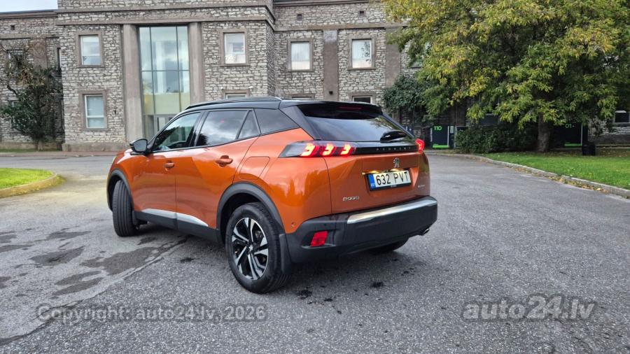 Oranžs Peugeot 2008 2021 Tallina, ar dzinēja tilpumu 1.50 L un nobraukumu 117 tūkst. km par 15700 €, foto 5 vietnē AUTOMOTO.COM.LV