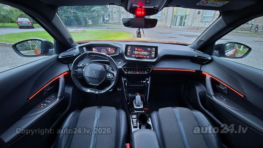 Oranžs Peugeot 2008 2021 Tallina, ar dzinēja tilpumu 1.50 L un nobraukumu 117 tūkst. km par 15700 €, foto 13 vietnē AUTOMOTO.COM.LV
