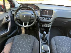 Sarkans Peugeot 2008 2014 Rīga, ar dzinēja tilpumu 1.40 L un nobraukumu 0 tūkst. km par 4599 €, foto 24 vietnē AUTOMOTO.COM.LV