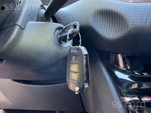 Sarkans Peugeot 2008 2014 Rīga, ar dzinēja tilpumu 1.40 L un nobraukumu 0 tūkst. km par 4599 €, foto 29 vietnē AUTOMOTO.COM.LV