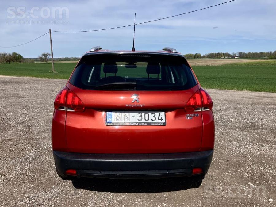 Red Peugeot 2008 2015 in Talsi, with an engine capacity of 1.60 L and mileage of 0 thousand km for 4500 €, photo 5 on AUTOMOTO.COM.LV
