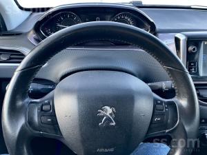 Red Peugeot 2008 2015 in Talsi, with an engine capacity of 1.60 L and mileage of 0 thousand km for 4500 €, photo 13 on AUTOMOTO.COM.LV