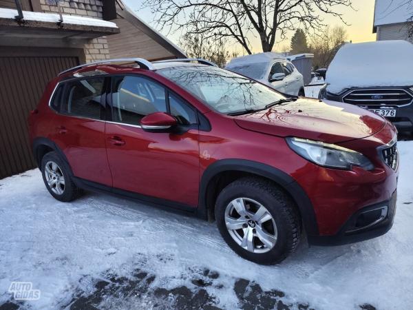 Sarkans Peugeot 2008 2016 Telšiai, ar dzinēja tilpumu 1.20 L un nobraukumu 118 tūkst. km par 4950 €, foto 3 vietnē AUTOMOTO.COM.LV