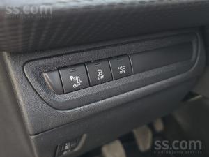 Red Peugeot 2008 2016 in Kuldiga, with an engine capacity of 1.20 L and mileage of 131 thousand km for 6800 €, photo 16 on AUTOMOTO.COM.LV