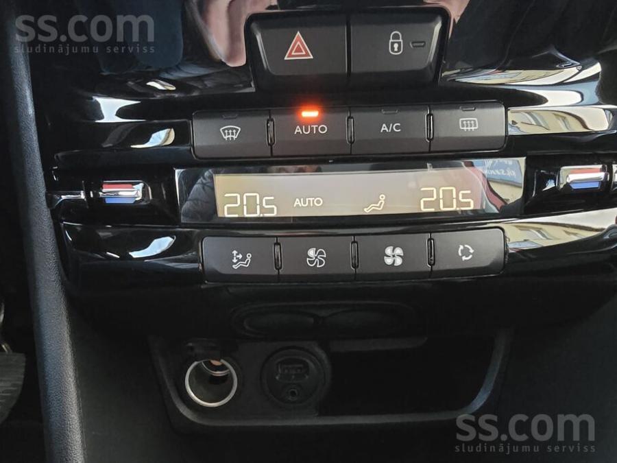 Red Peugeot 2008 2016 in Kuldiga, with an engine capacity of 1.20 L and mileage of 131 thousand km for 6800 €, photo 19 on AUTOMOTO.COM.LV