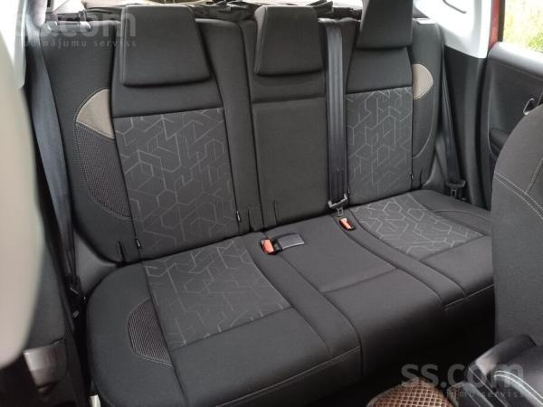 Red Peugeot 2008 2016 in Riga, with an engine capacity of 1.60 L and mileage of 262 thousand km for 6200 €, photo 11 on AUTOMOTO.COM.LV
