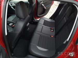 Sarkans Peugeot 2008 2017 Rīga, ar dzinēja tilpumu 1.20 L un nobraukumu 140 tūkst. km par 6000 €, foto 8 vietnē AUTOMOTO.COM.LV