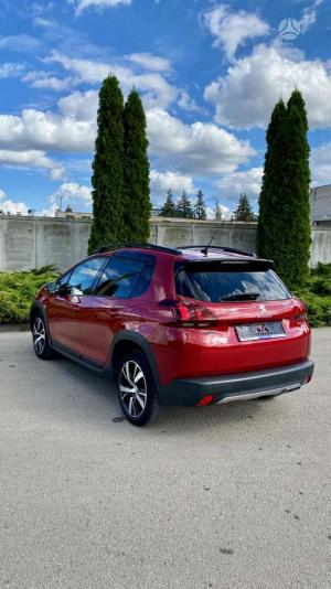 Red Peugeot 2008 2017 in Marijampole, with an engine capacity of 1.20 L and mileage of 102 thousand km for 8550 €, photo 3 on AUTOMOTO.COM.LV