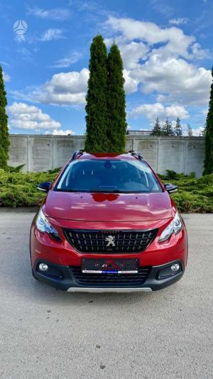 Red Peugeot 2008 2017 in Marijampole, with an engine capacity of 1.20 L and mileage of 102 thousand km for 8550 €, photo 4 on AUTOMOTO.COM.LV