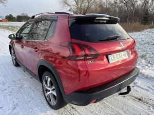 Red Peugeot 2008 2018 in Taurage, with an engine capacity of 1.20 L and mileage of 80 thousand km for 7900 €, photo 4 on AUTOMOTO.COM.LV