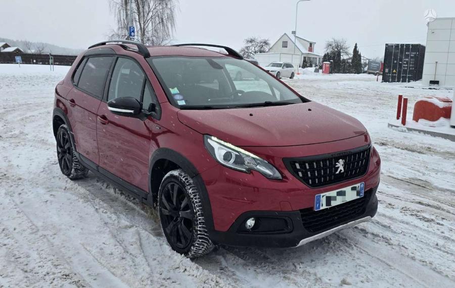Red Peugeot 2008 2018 in Taurage, with an engine capacity of 1.20 L and mileage of 149 thousand km for 5800 €, photo 3 on AUTOMOTO.COM.LV