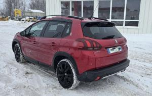 Red Peugeot 2008 2018 in Taurage, with an engine capacity of 1.20 L and mileage of 149 thousand km for 5800 €, photo 4 on AUTOMOTO.COM.LV