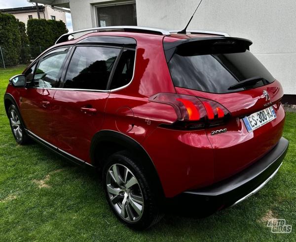 Red Peugeot 2008 2018 in Kaunas, with an engine capacity of 1.20 L and mileage of 114 thousand km for 8900 €, photo 6 on AUTOMOTO.COM.LV