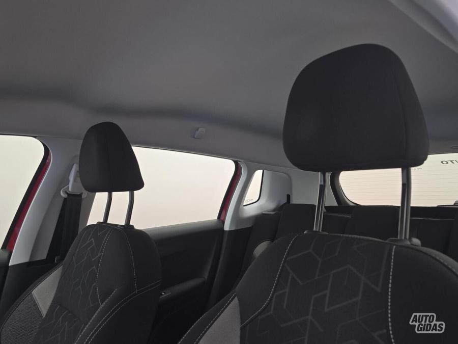 Red Peugeot 2008 2018 in Vilnius, with an engine capacity of 0.00 L and mileage of 63 thousand km for 8490 €, photo 12 on AUTOMOTO.COM.LV