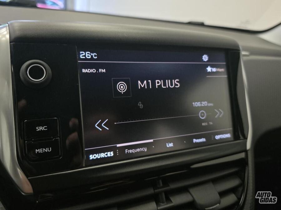 Red Peugeot 2008 2018 in Vilnius, with an engine capacity of 0.00 L and mileage of 63 thousand km for 8490 €, photo 17 on AUTOMOTO.COM.LV