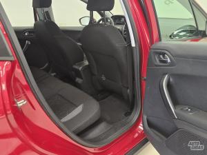 Red Peugeot 2008 2018 in Vilnius, with an engine capacity of 0.00 L and mileage of 63 thousand km for 8490 €, photo 31 on AUTOMOTO.COM.LV