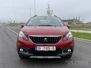 Sarkans Peugeot 2008 2018 Liepāja, ar dzinēja tilpumu 1.20 L un nobraukumu 110 tūkst. km par 8400 €, foto 8 vietnē AUTOMOTO.COM.LV