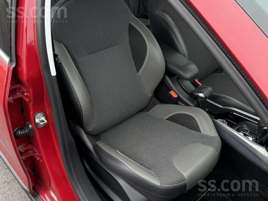 Sarkans Peugeot 2008 2018 Liepāja, ar dzinēja tilpumu 1.20 L un nobraukumu 110 tūkst. km par 8400 €, foto 14 vietnē AUTOMOTO.COM.LV