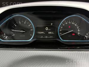 Sarkans Peugeot 2008 2018 Liepāja, ar dzinēja tilpumu 1.20 L un nobraukumu 110 tūkst. km par 8400 €, foto 19 vietnē AUTOMOTO.COM.LV