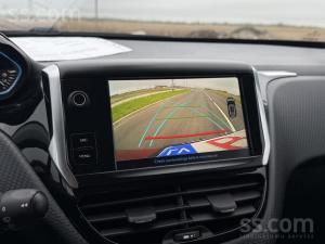 Sarkans Peugeot 2008 2018 Liepāja, ar dzinēja tilpumu 1.20 L un nobraukumu 110 tūkst. km par 8400 €, foto 23 vietnē AUTOMOTO.COM.LV