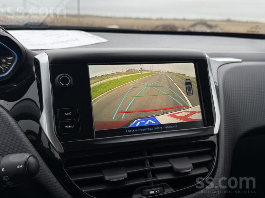 Sarkans Peugeot 2008 2018 Liepāja, ar dzinēja tilpumu 1.20 L un nobraukumu 110 tūkst. km par 8400 €, foto 23 vietnē AUTOMOTO.COM.LV