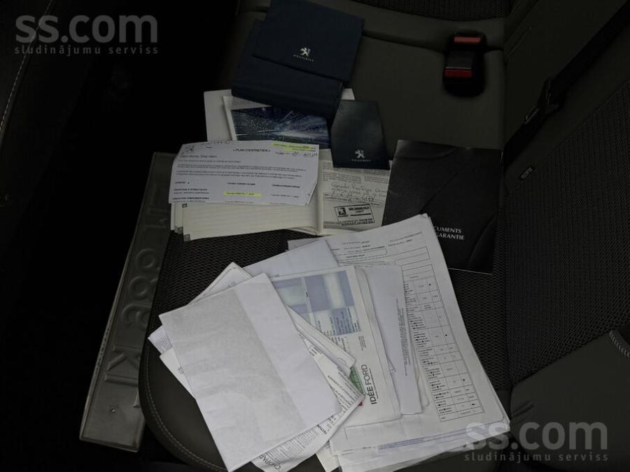 Sarkans Peugeot 2008 2018 Liepāja, ar dzinēja tilpumu 1.20 L un nobraukumu 110 tūkst. km par 8400 €, foto 28 vietnē AUTOMOTO.COM.LV