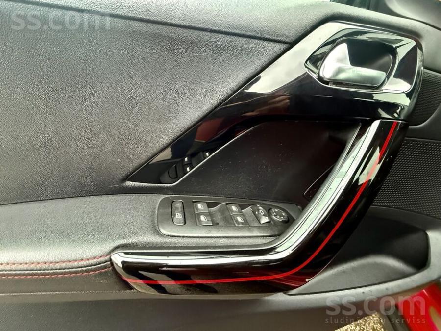 Red Peugeot 2008 2018 in Riga, with an engine capacity of 1.20 L and mileage of 123 thousand km for 7370 €, photo 11 on AUTOMOTO.COM.LV
