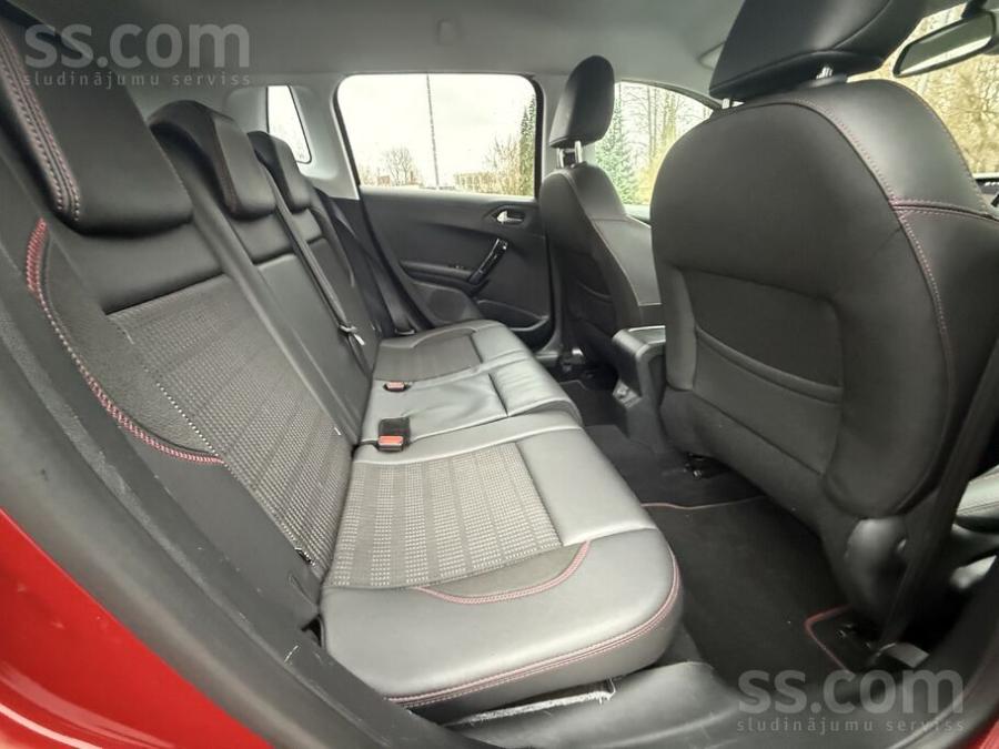 Red Peugeot 2008 2018 in Riga, with an engine capacity of 1.20 L and mileage of 123 thousand km for 7370 €, photo 16 on AUTOMOTO.COM.LV