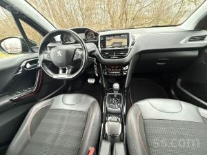 Red Peugeot 2008 2018 in Riga, with an engine capacity of 1.20 L and mileage of 123 thousand km for 7370 €, photo 20 on AUTOMOTO.COM.LV