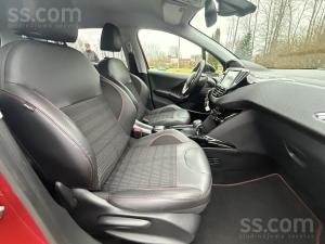 Red Peugeot 2008 2018 in Riga, with an engine capacity of 1.20 L and mileage of 123 thousand km for 7370 €, photo 21 on AUTOMOTO.COM.LV