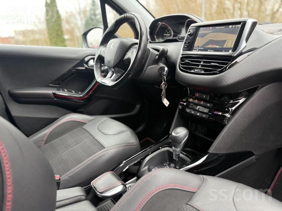 Red Peugeot 2008 2018 in Riga, with an engine capacity of 1.20 L and mileage of 123 thousand km for 7370 €, photo 22 on AUTOMOTO.COM.LV
