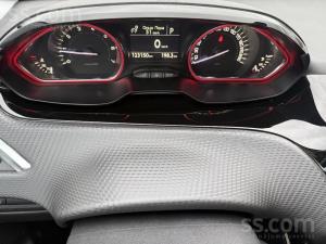 Red Peugeot 2008 2018 in Riga, with an engine capacity of 1.20 L and mileage of 123 thousand km for 7370 €, photo 35 on AUTOMOTO.COM.LV