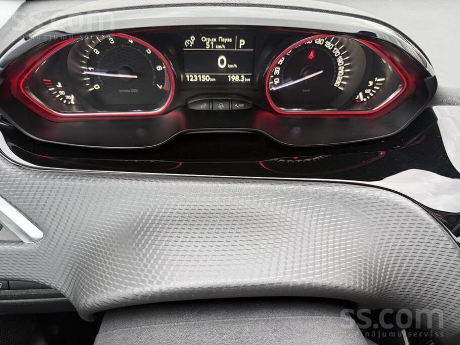 Red Peugeot 2008 2018 in Riga, with an engine capacity of 1.20 L and mileage of 123 thousand km for 7370 €, photo 35 on AUTOMOTO.COM.LV