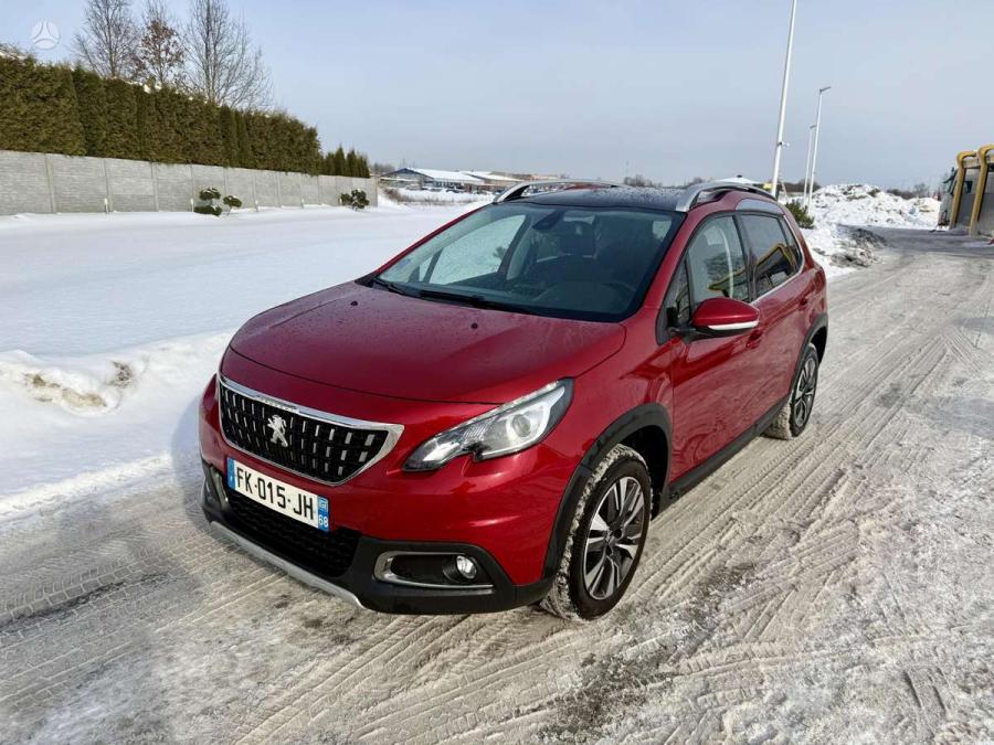 Red Peugeot 2008 2019 in Taurage, with an engine capacity of 1.20 L and mileage of 130 thousand km for 6300 €, photo 1 on AUTOMOTO.COM.LV